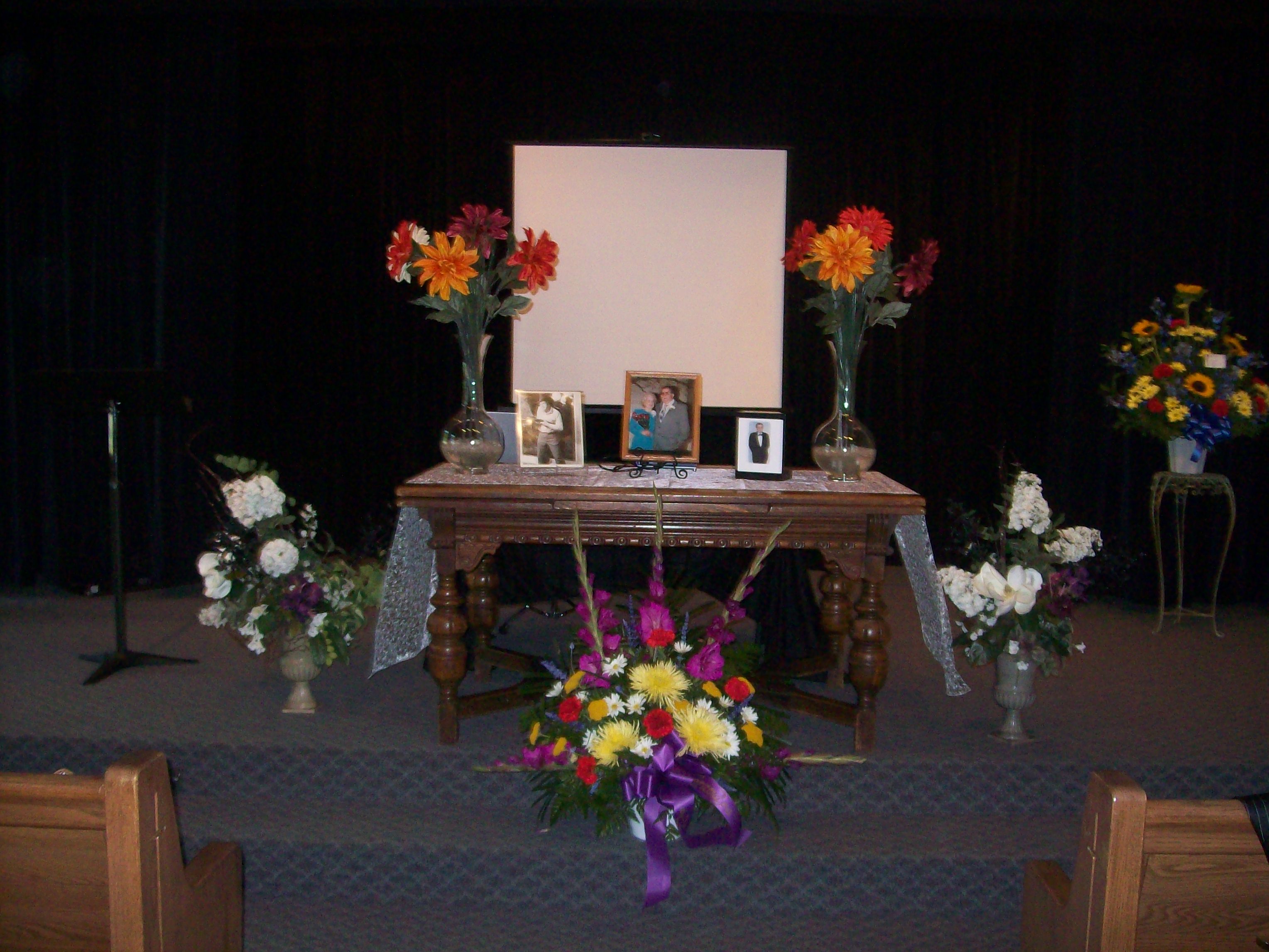 Funeral – Memorials – Oakwood Wedding Chapel